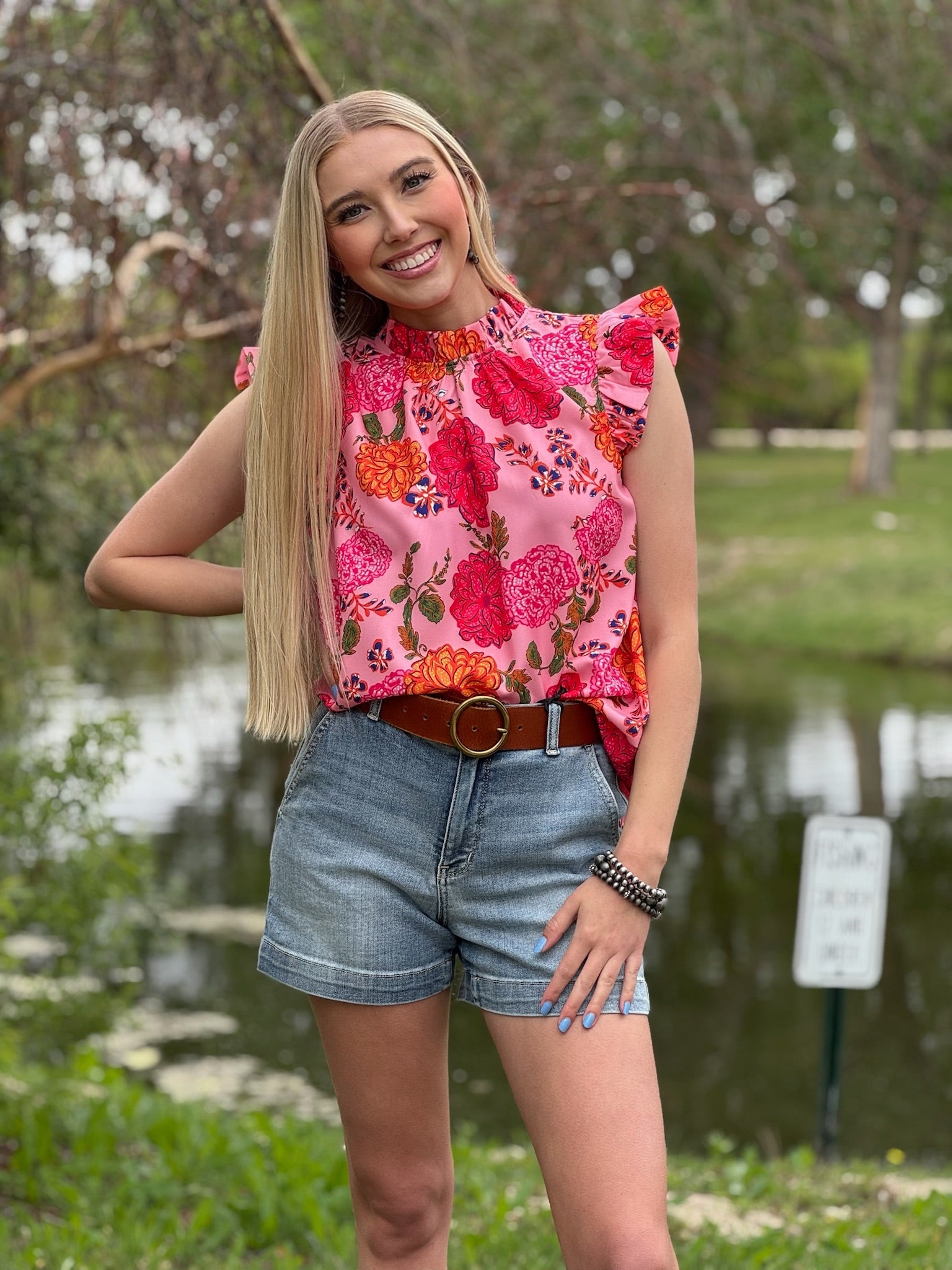 Evie Pink Floral Top – Horse Creek Boutique