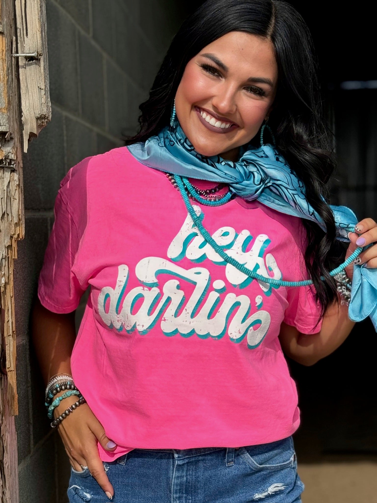 Hey Darlin Pink Graphic Tee by Texas True Threads – Horse Creek Boutique